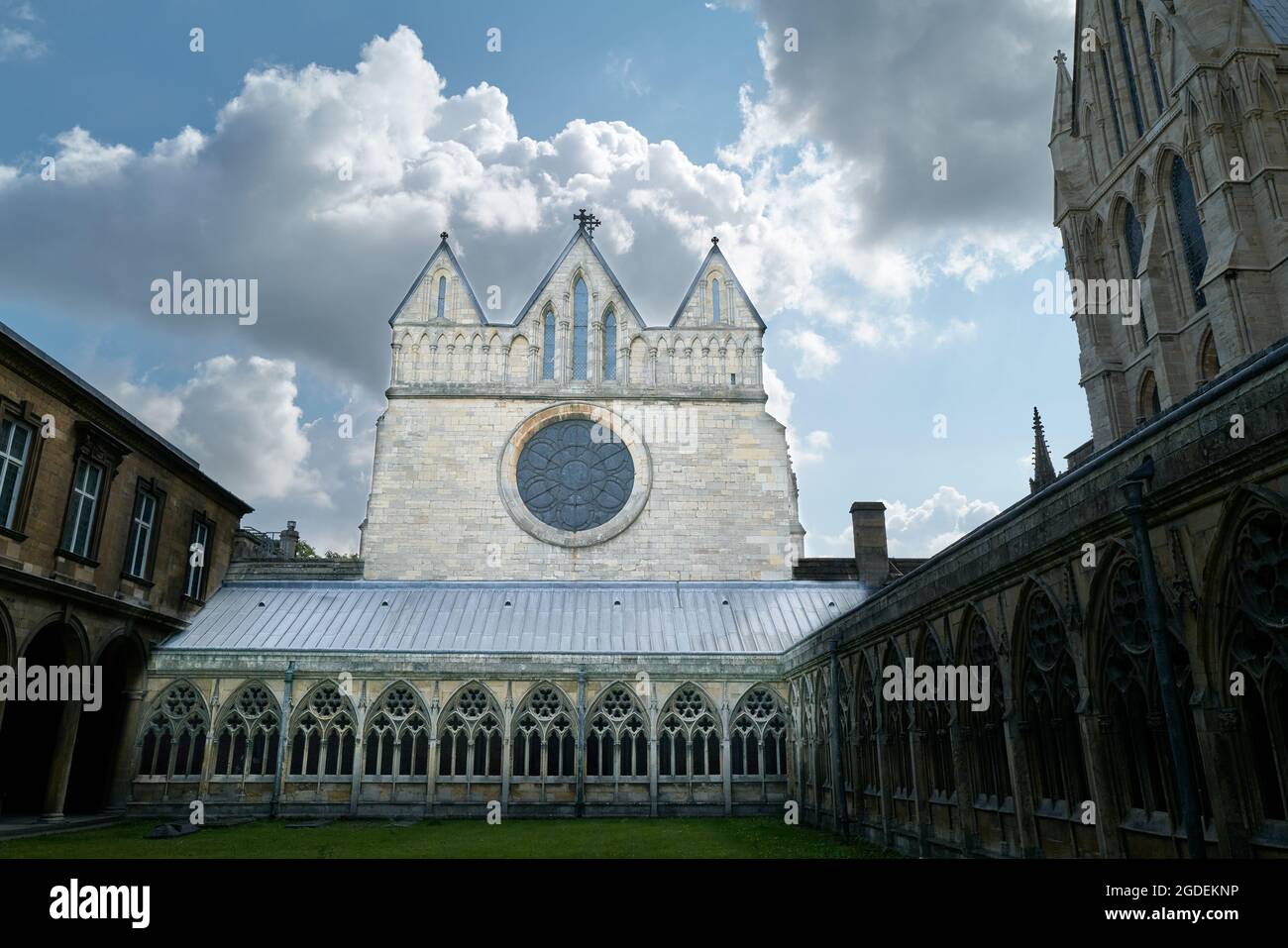 Chapter house next the cloisters of the medieval cathedral at Lincoln ...