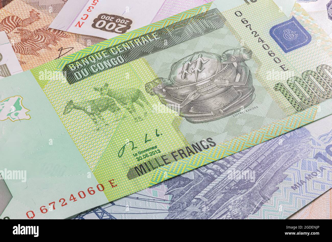 Banknotes pattern hi-res stock photography and images - Alamy