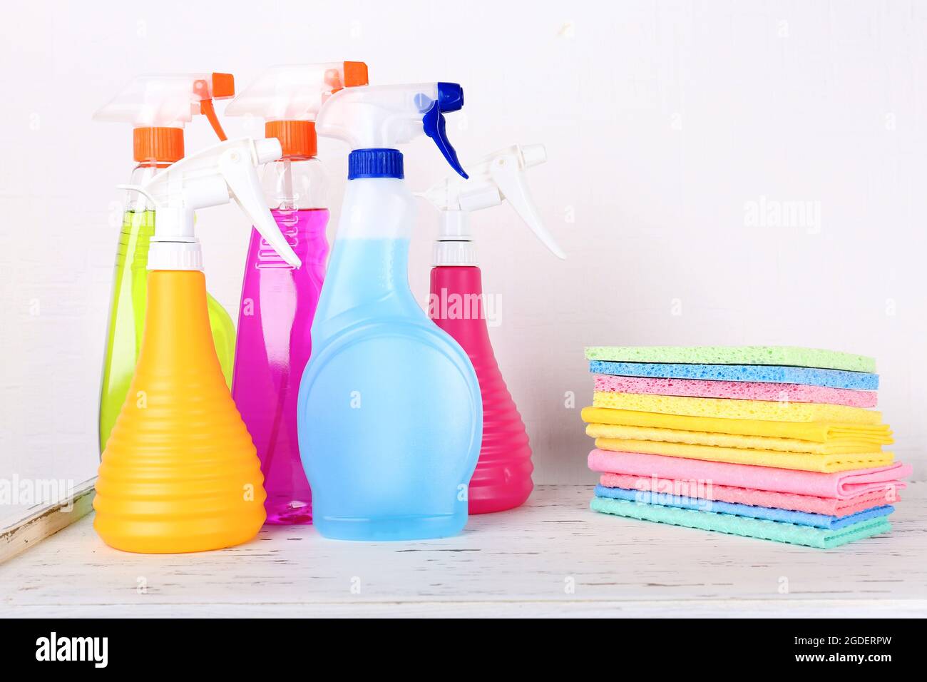 Cleaning products on shelf Stock Photo - Alamy