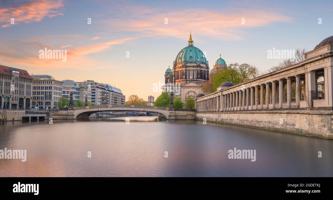 Berlin skyline with Berlin Cathedral (Berliner Dom) and Spree river at ...