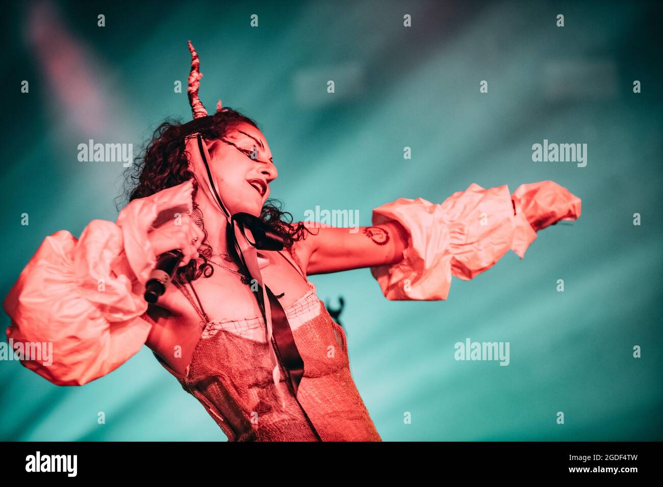 Nadia tehran hi-res stock photography and images - Alamy