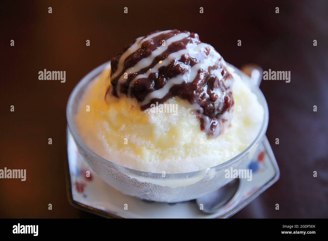 Red beans with japanese shave ice Stock Photo - Alamy