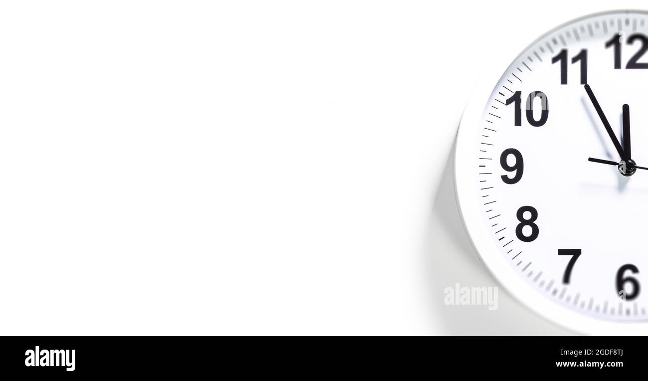 It is five to twelve, the clock is ticking. White Watch shows the time ...