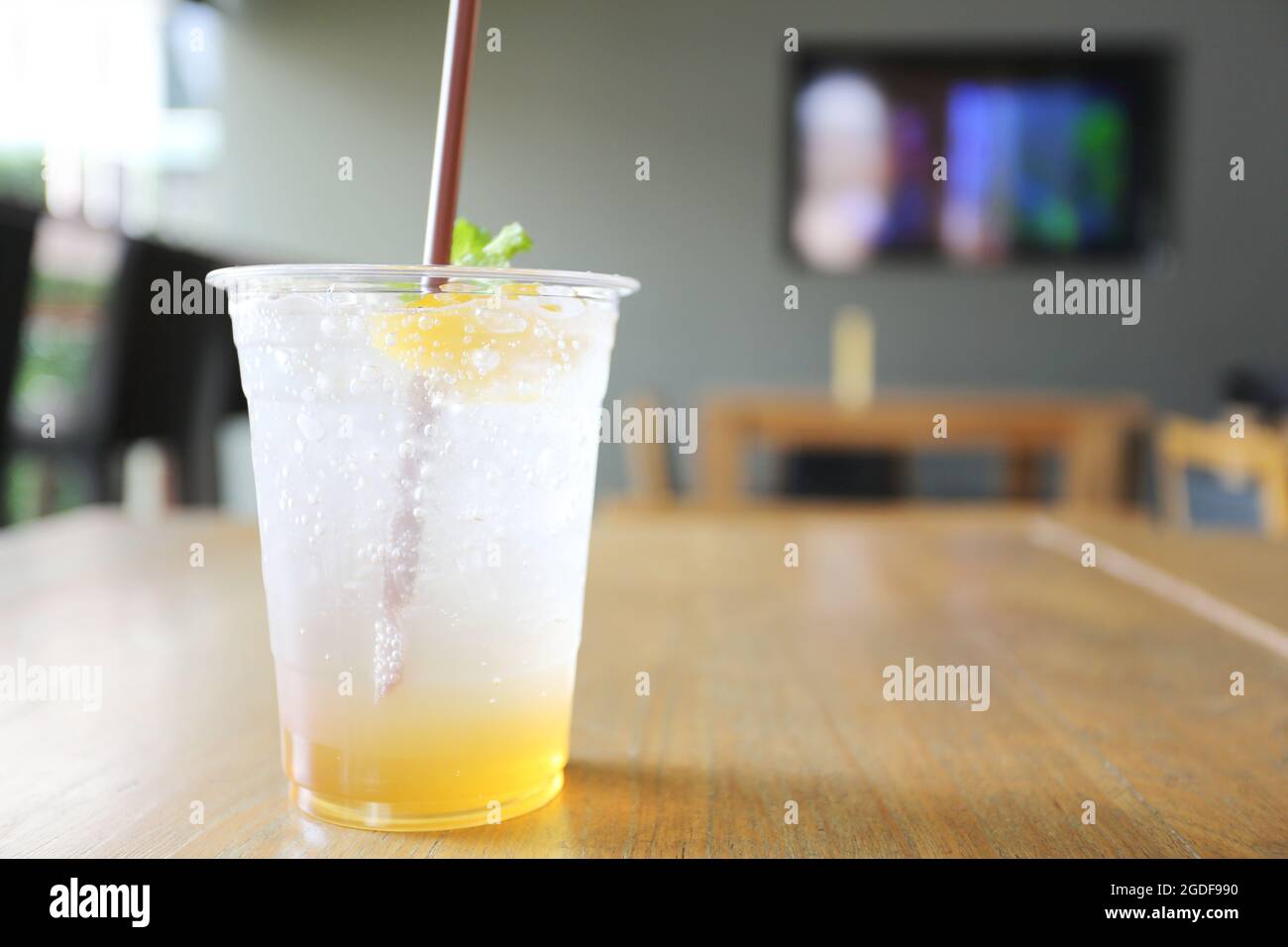 Mango fruit peach food refreshing hi-res stock photography and images ...
