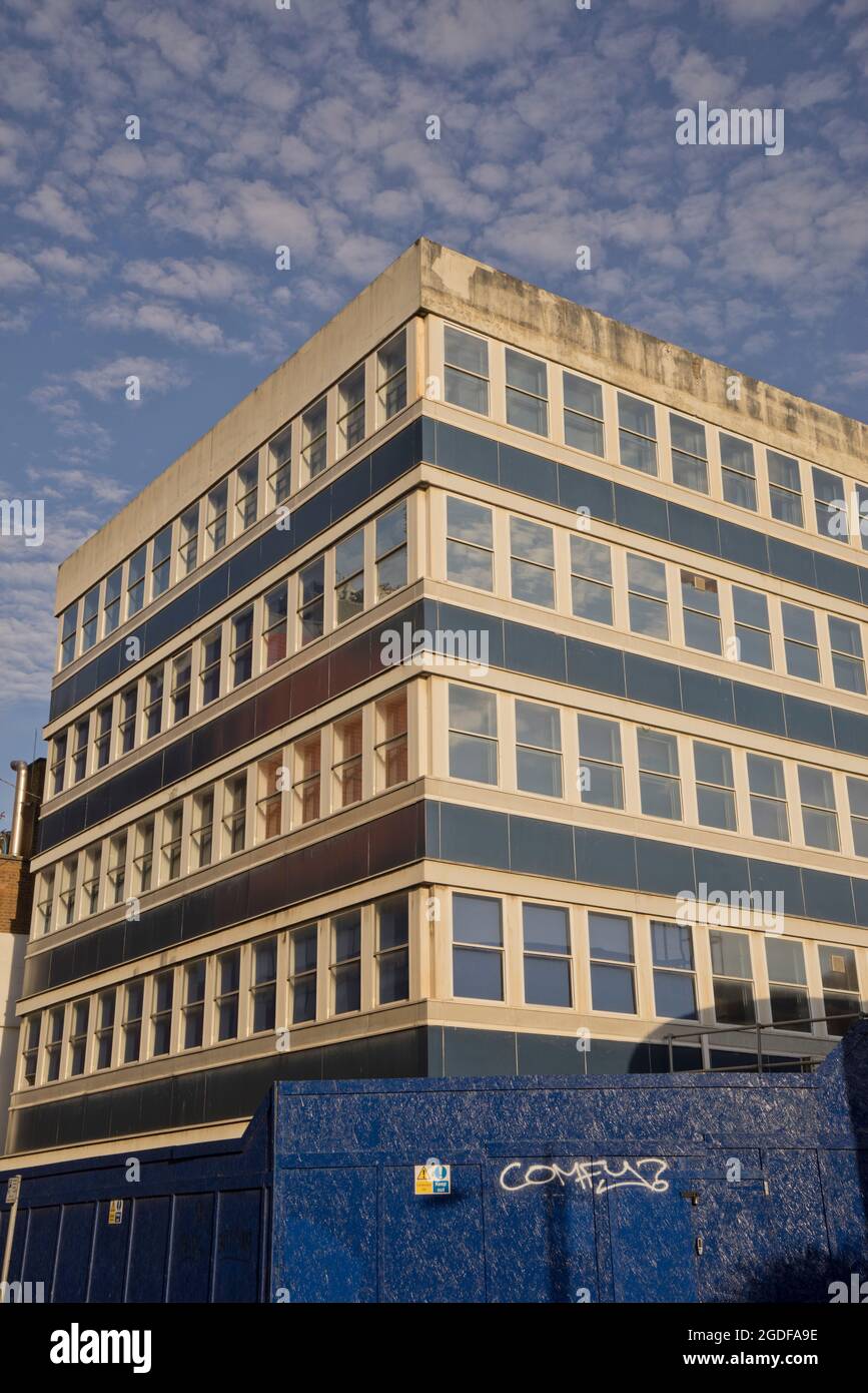 Old building to be refurbished and incorporated to the Royal London ...