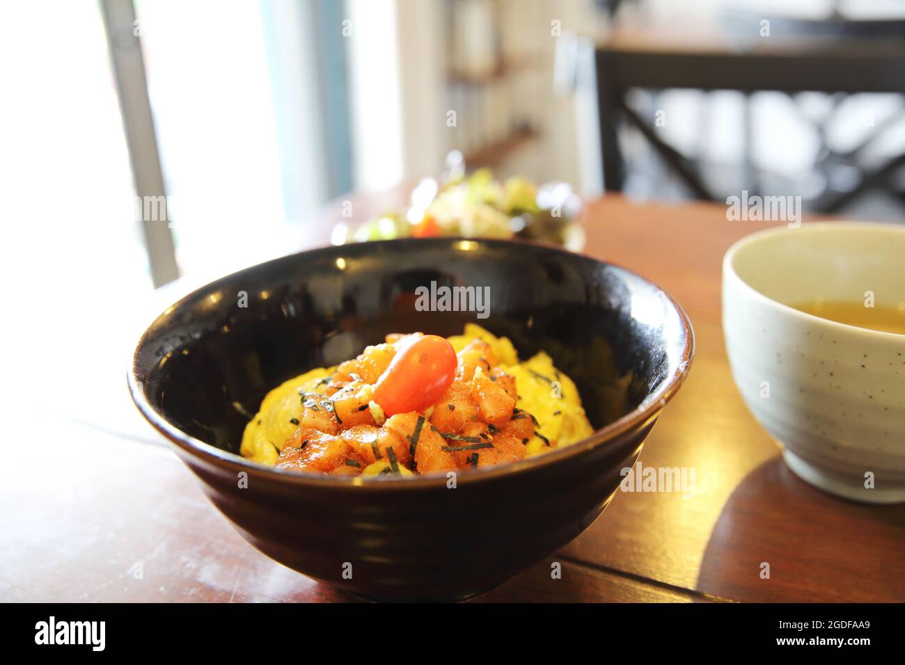 Sushi don hi-res stock photography and images - Alamy