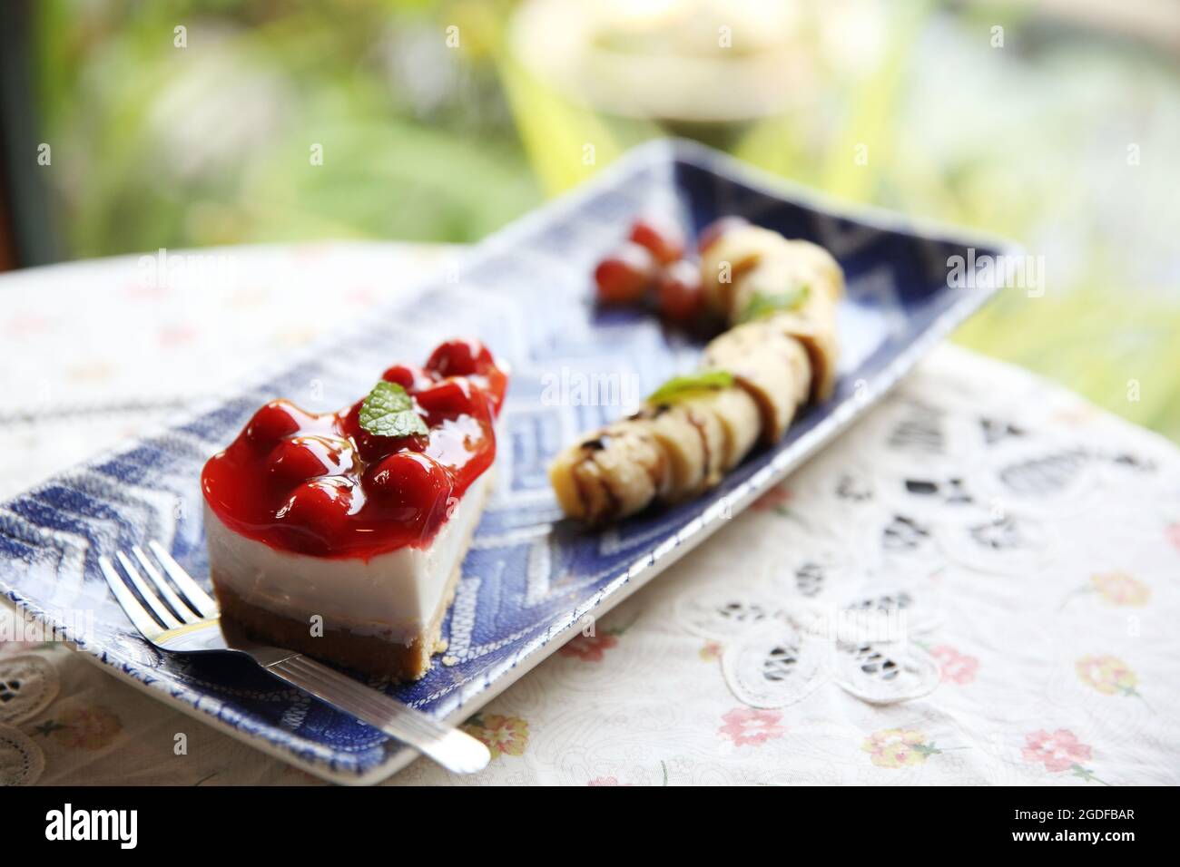 cherry cheese cake Stock Photo - Alamy