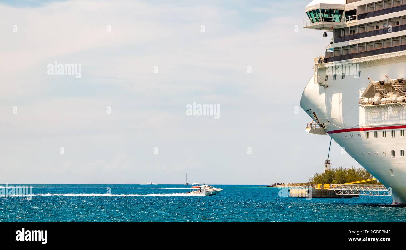 Nassau bahamas may 25 hi-res stock photography and images - Alamy