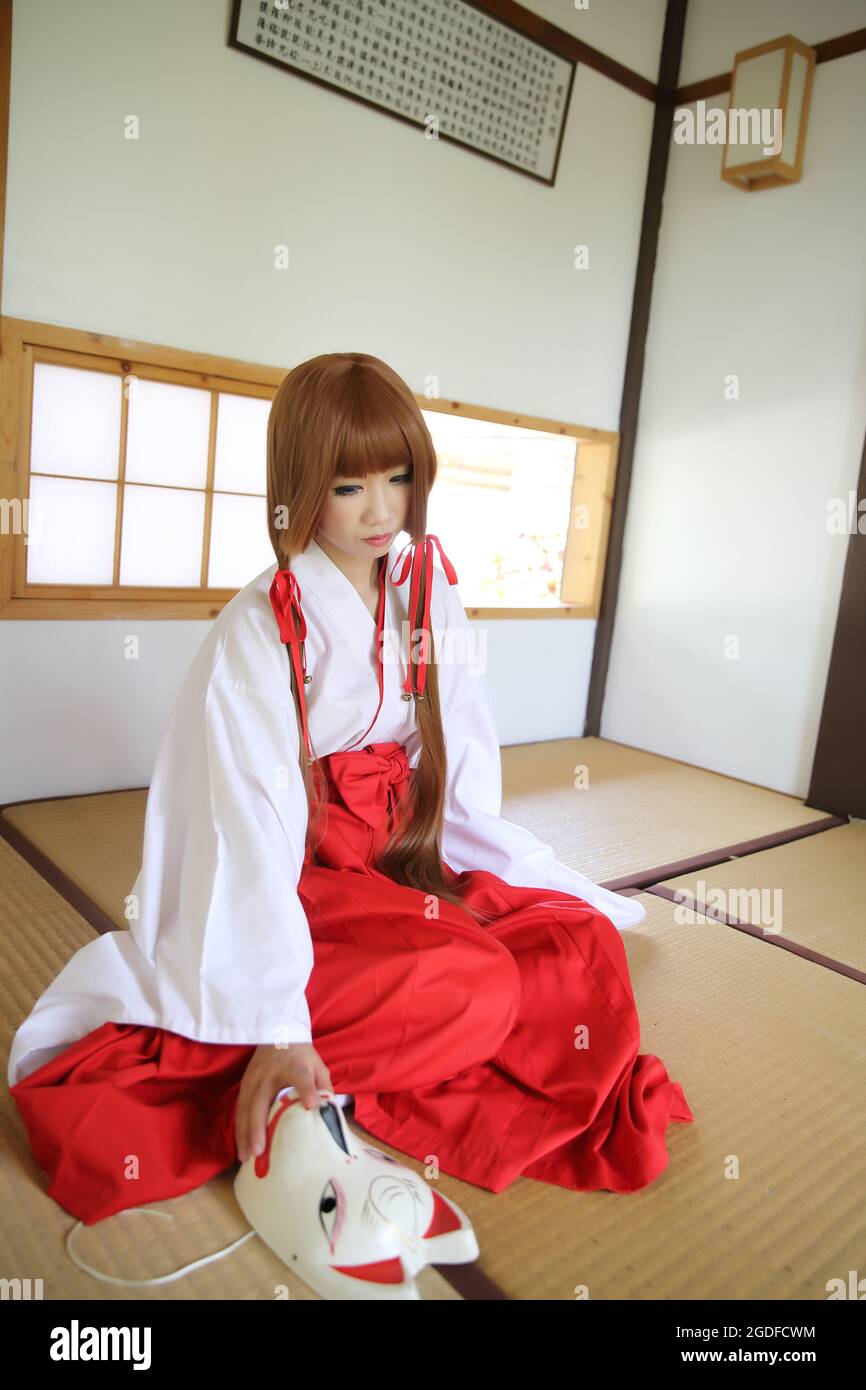 Japanese tradtional dress hi-res stock photography and images - Alamy