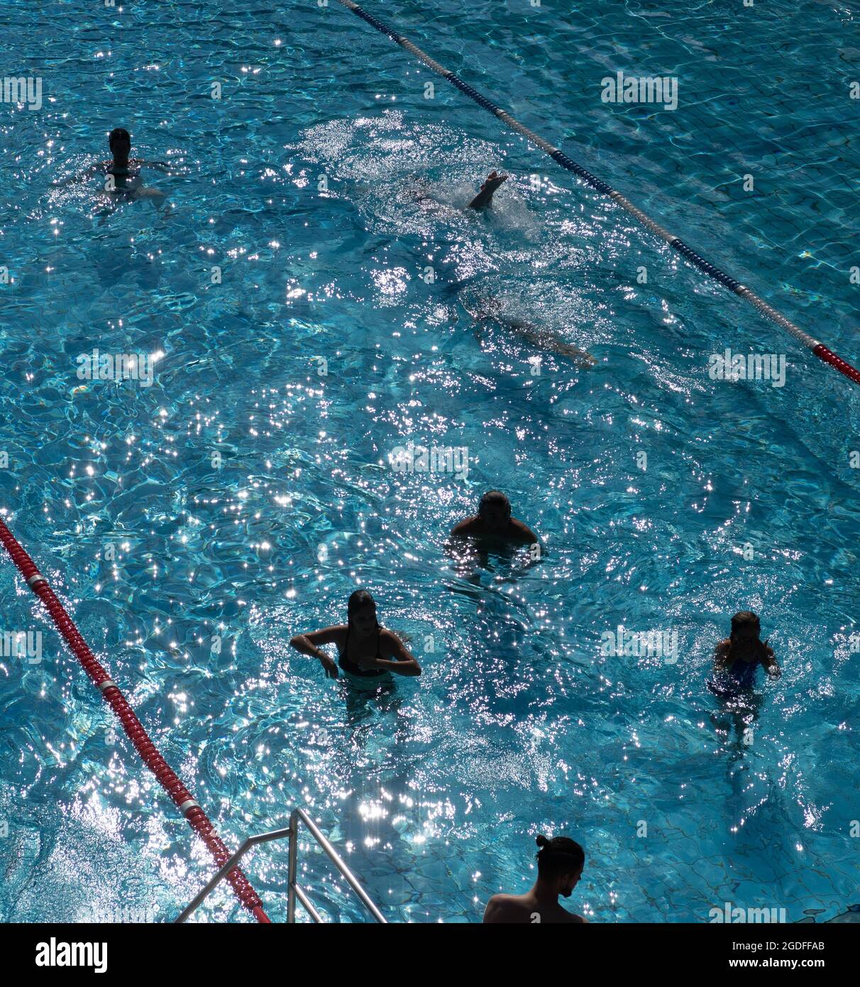 Berlin, Germany. 12th Aug, 2021. Bathers enjoy themselves at the ...