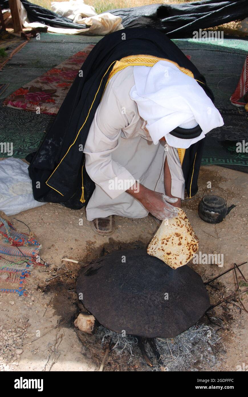 MITZPE RAMON, ISRAEL - Apr 08, 2008: Bedouin in the Negev desert in ...