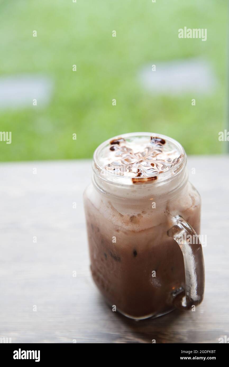 Ice chocolate drink hi-res stock photography and images - Alamy