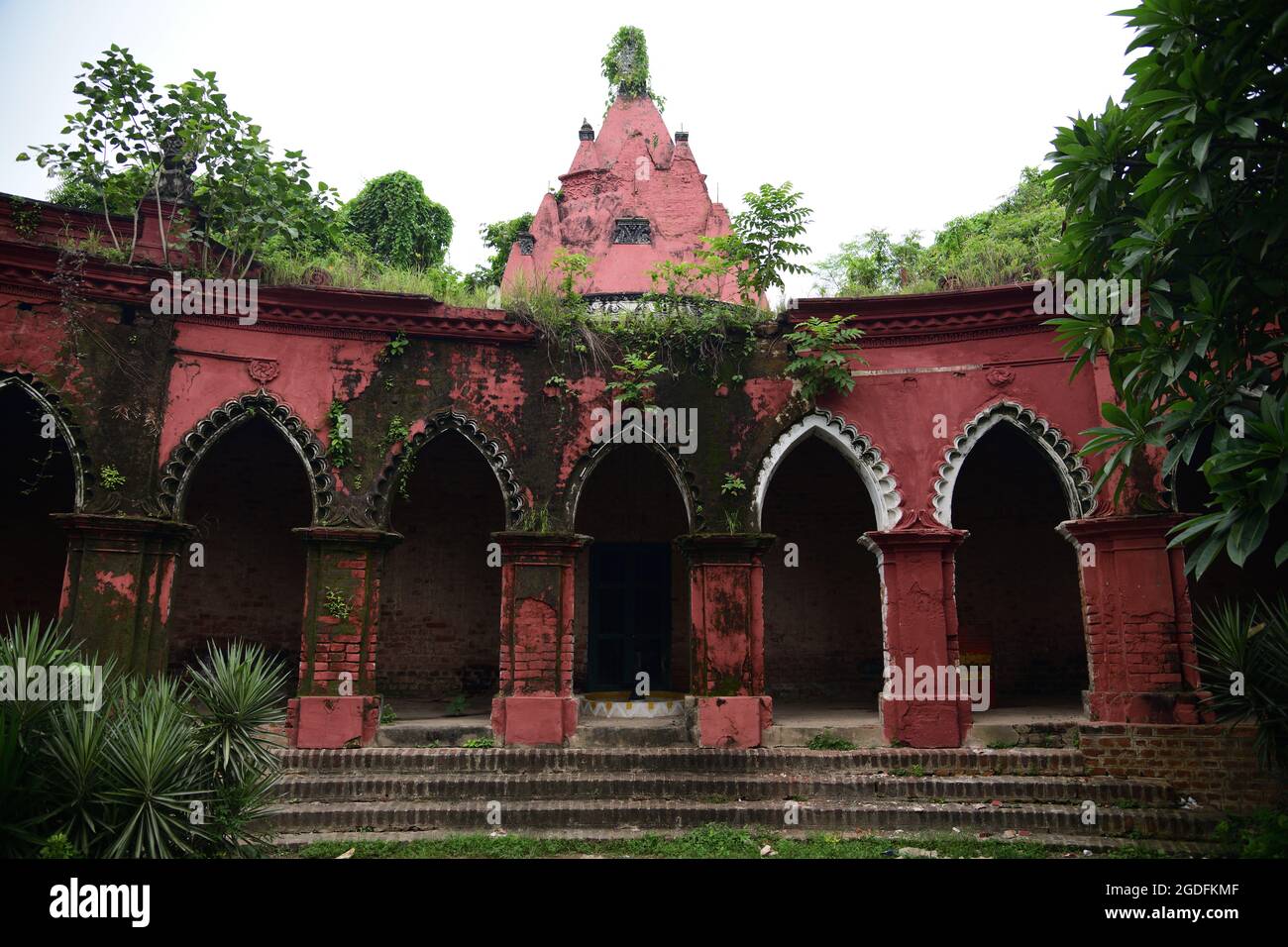 Shiva Mandir of Itachuna Rajbari or Bargee Danga. Bejoy Narayan Kundu ...