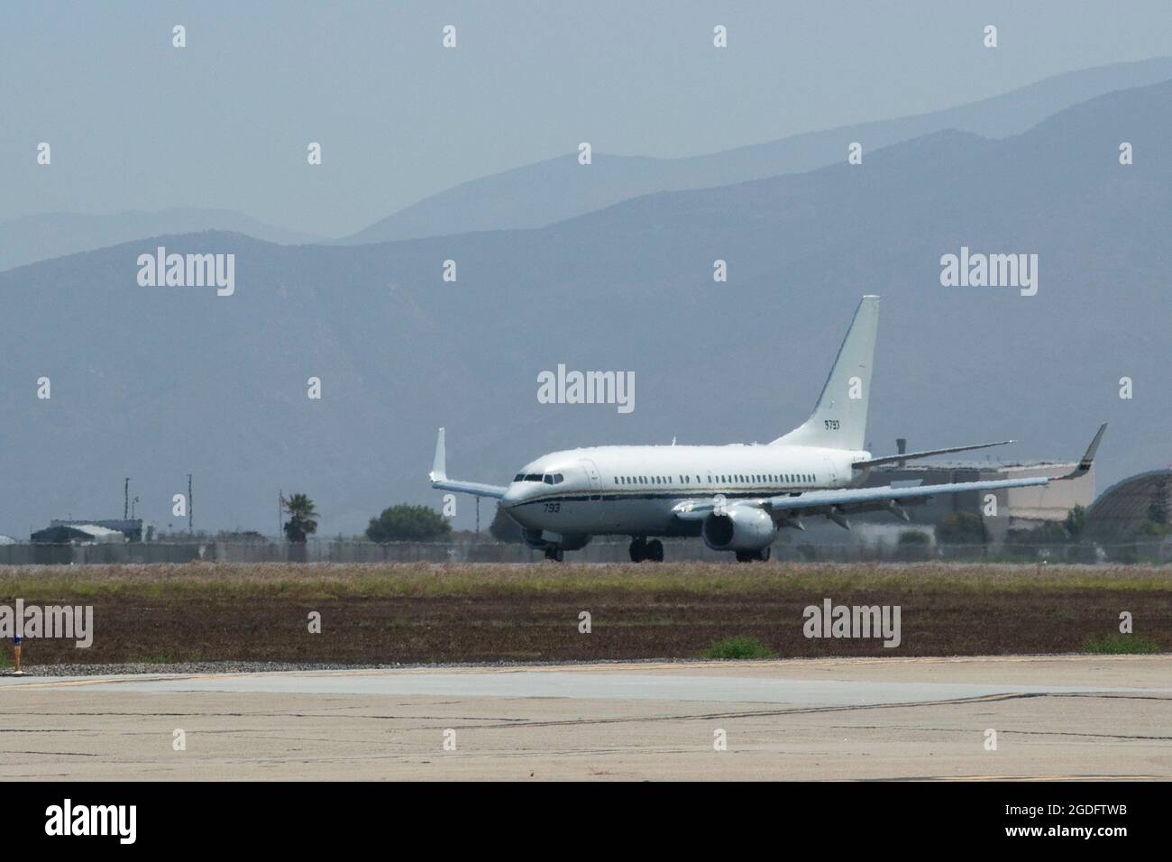 SAN DIEGO (Aug. 7, 2021) A C-40 Clipper assigned to Fleet Logistics ...