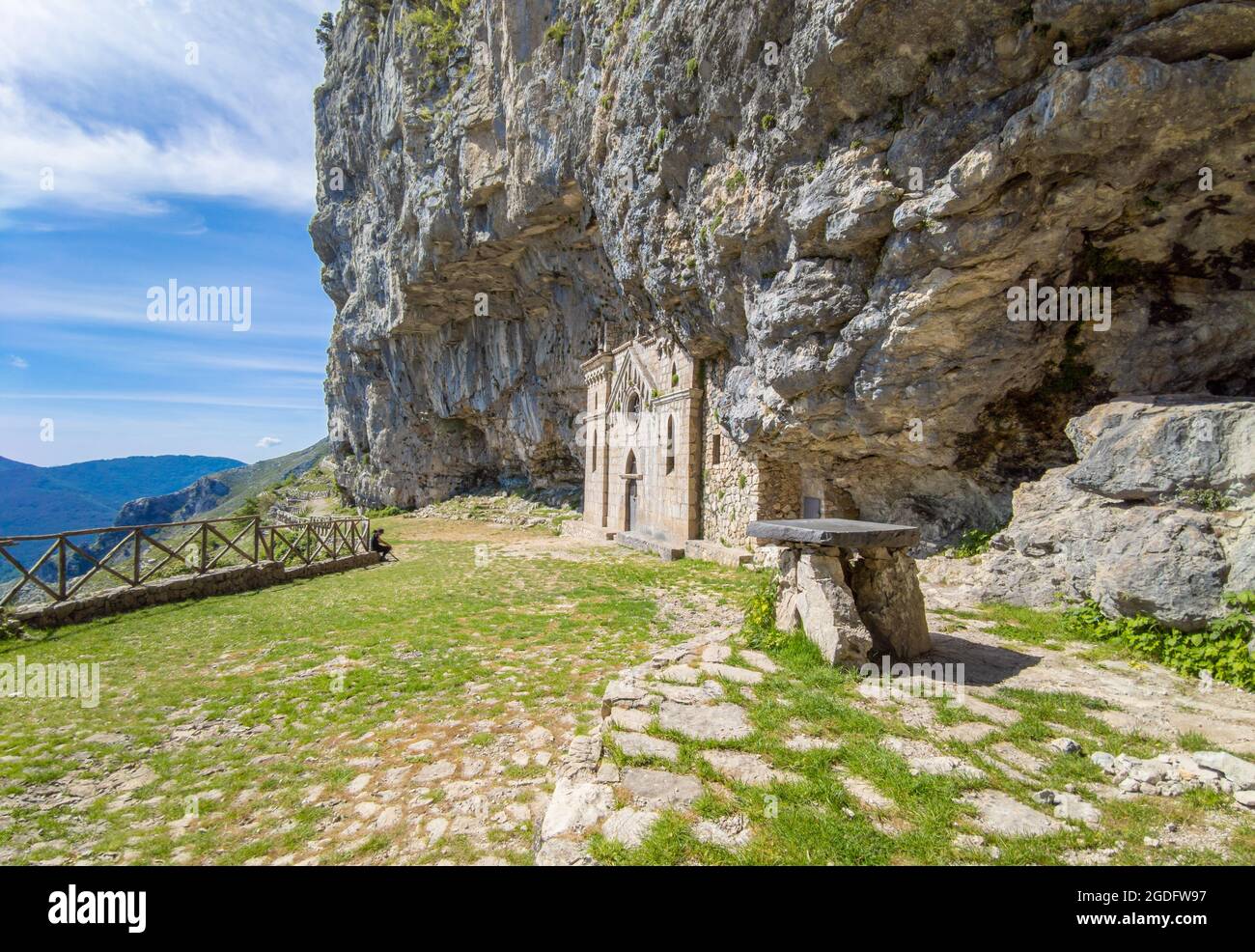 Cima del Redentore (Latina, Italy) - The panoramic peak with religious ...
