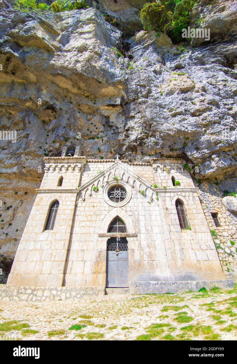 Cima del Redentore (Latina, Italy) - The panoramic peak with religious ...