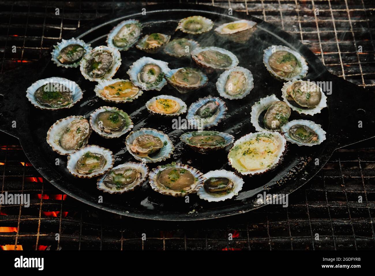 Grilled limpets hi-res stock photography and images - Alamy