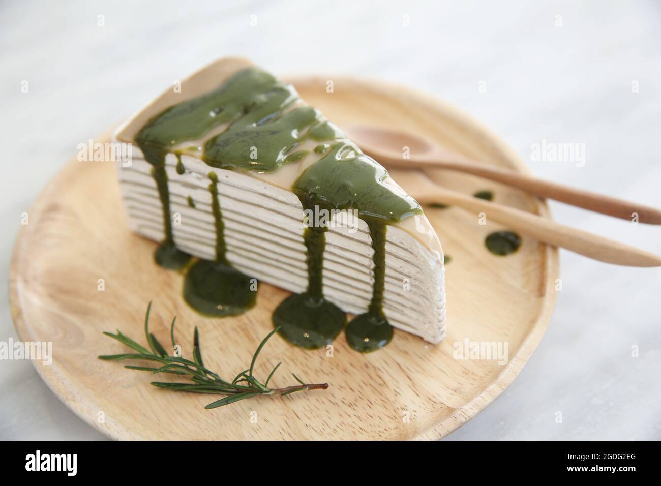 Crape cake hi-res stock photography and images - Alamy