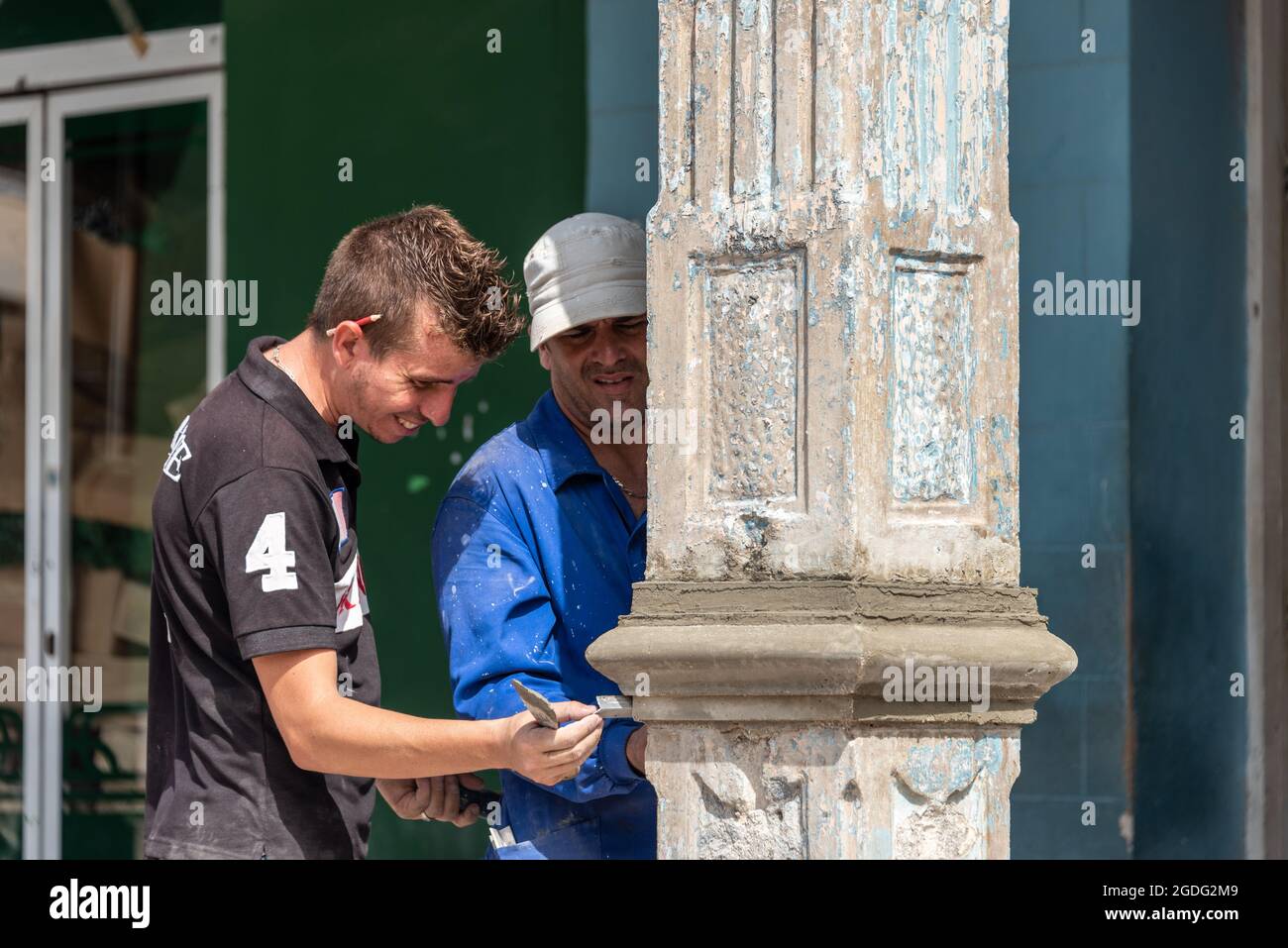 Cuban man construction workers, Holguin city, Cuba, 2016 Stock Photo ...