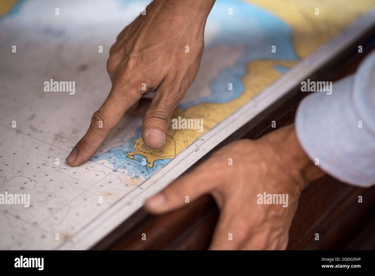 Reading map hi-res stock photography and images - Alamy