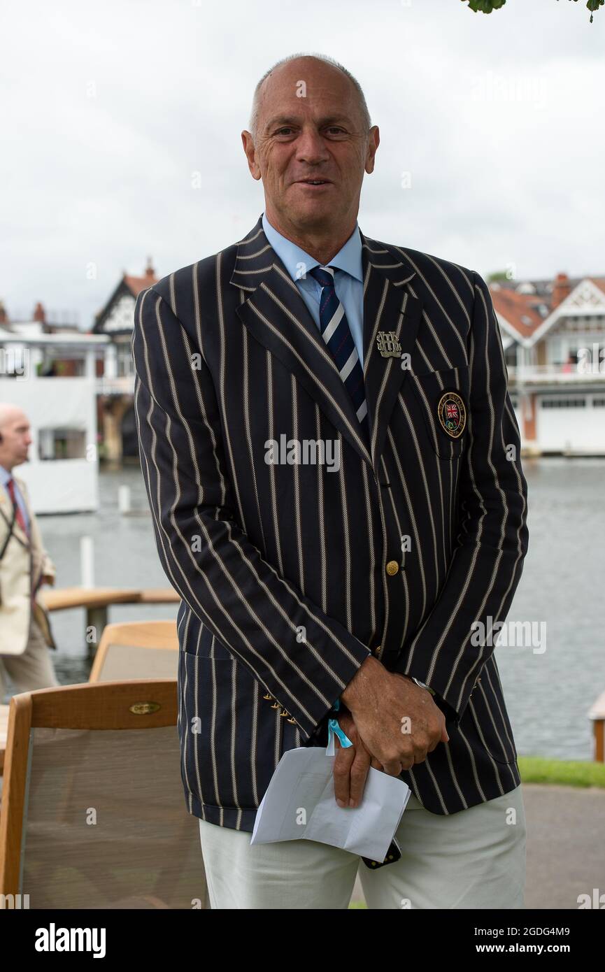 Sir steve redgrave cbe dl hi-res stock photography and images - Alamy