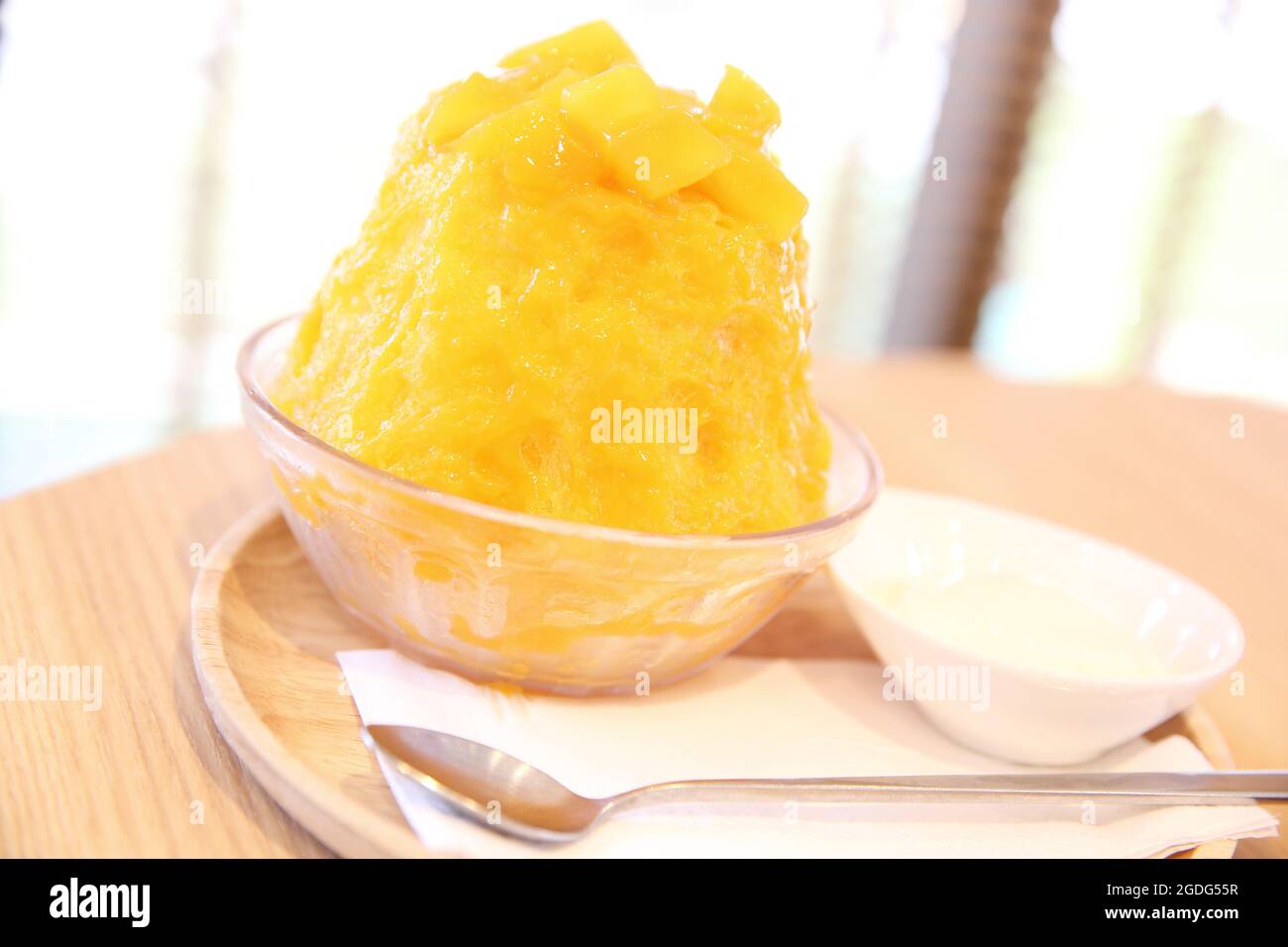 Japanese sweet food , Mango shaved ice Stock Photo - Alamy