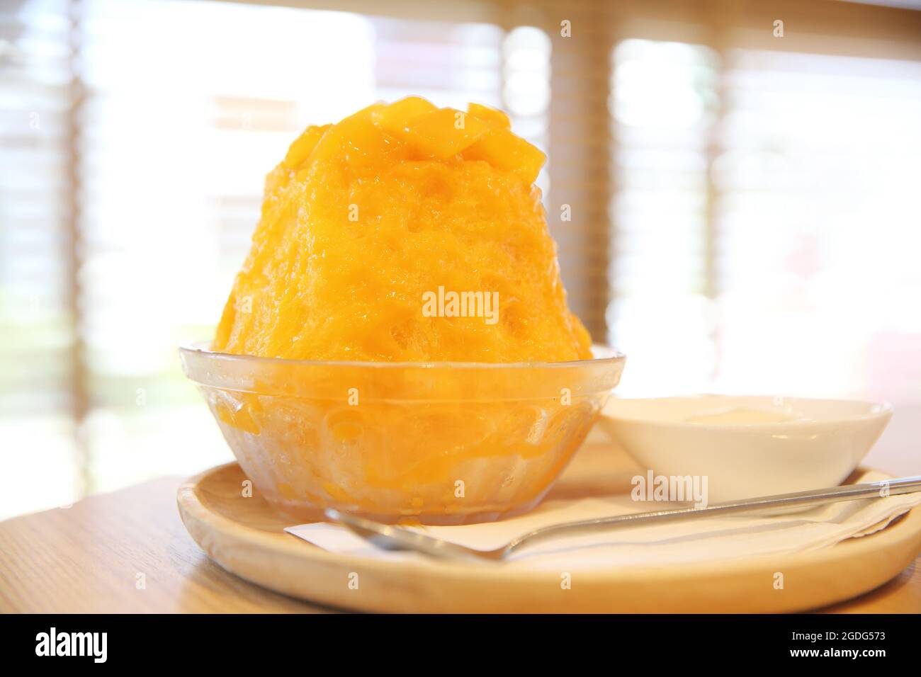Japanese sweet food , Mango shaved ice Stock Photo - Alamy