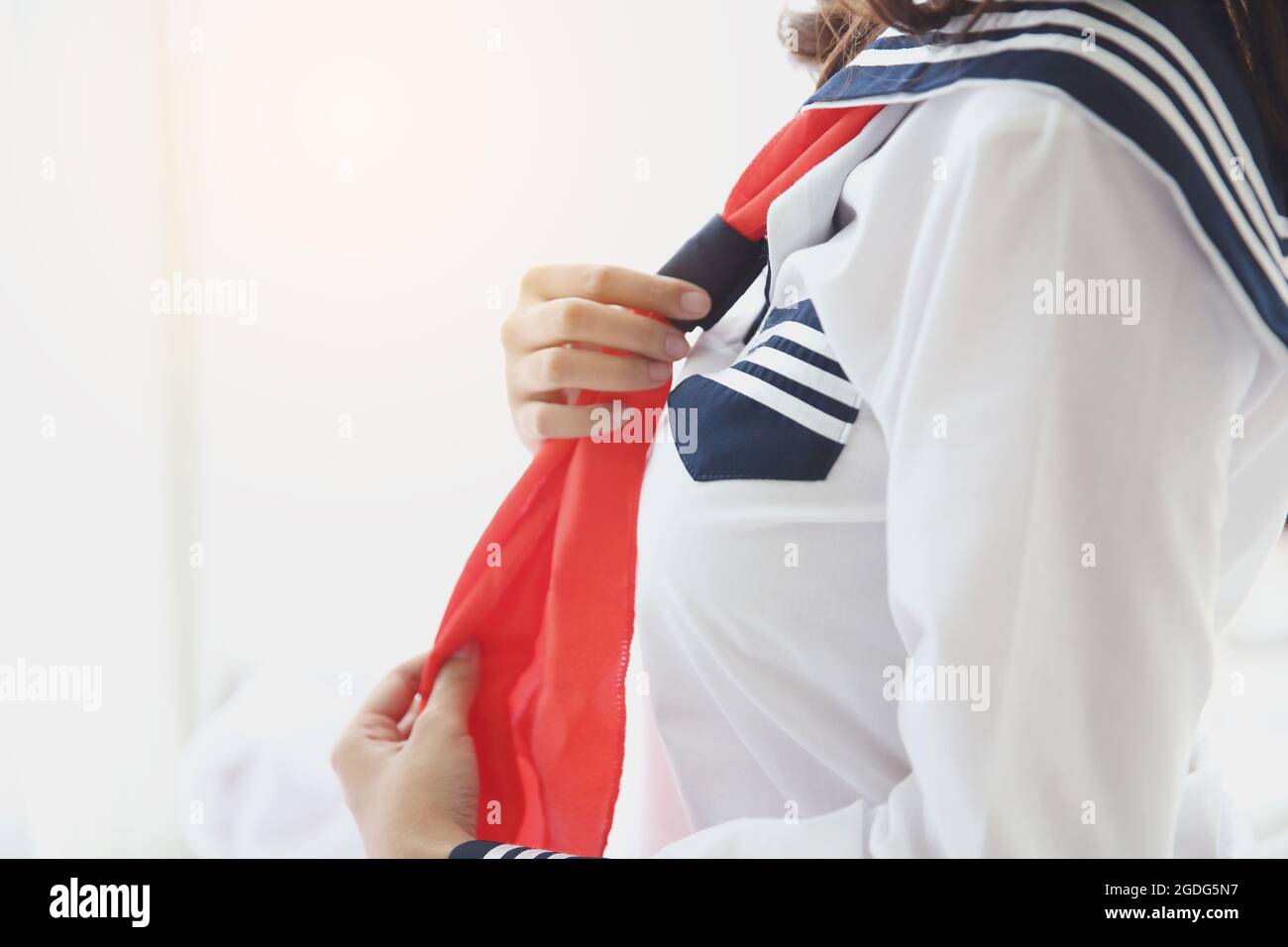 Girl dressing up hi-res stock photography and images - Alamy