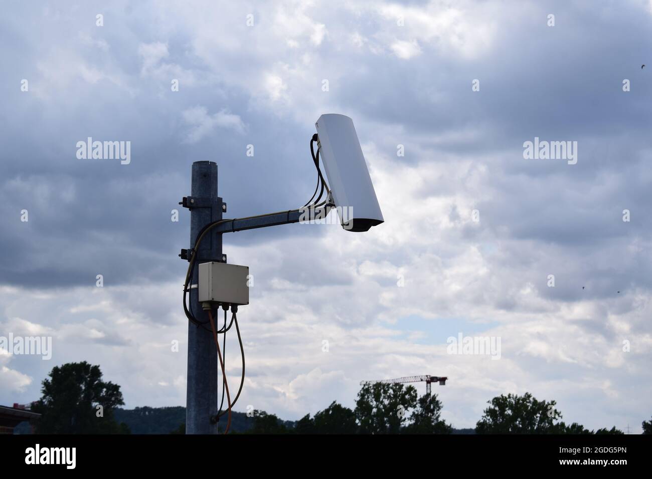 camera looking down Stock Photo - Alamy