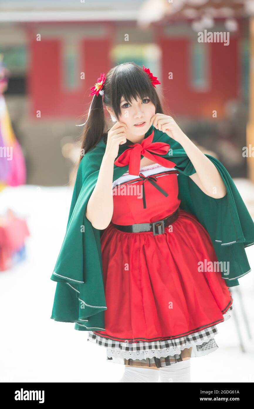 a portrait of beautiful female santa in christ mas Stock Photo - Alamy
