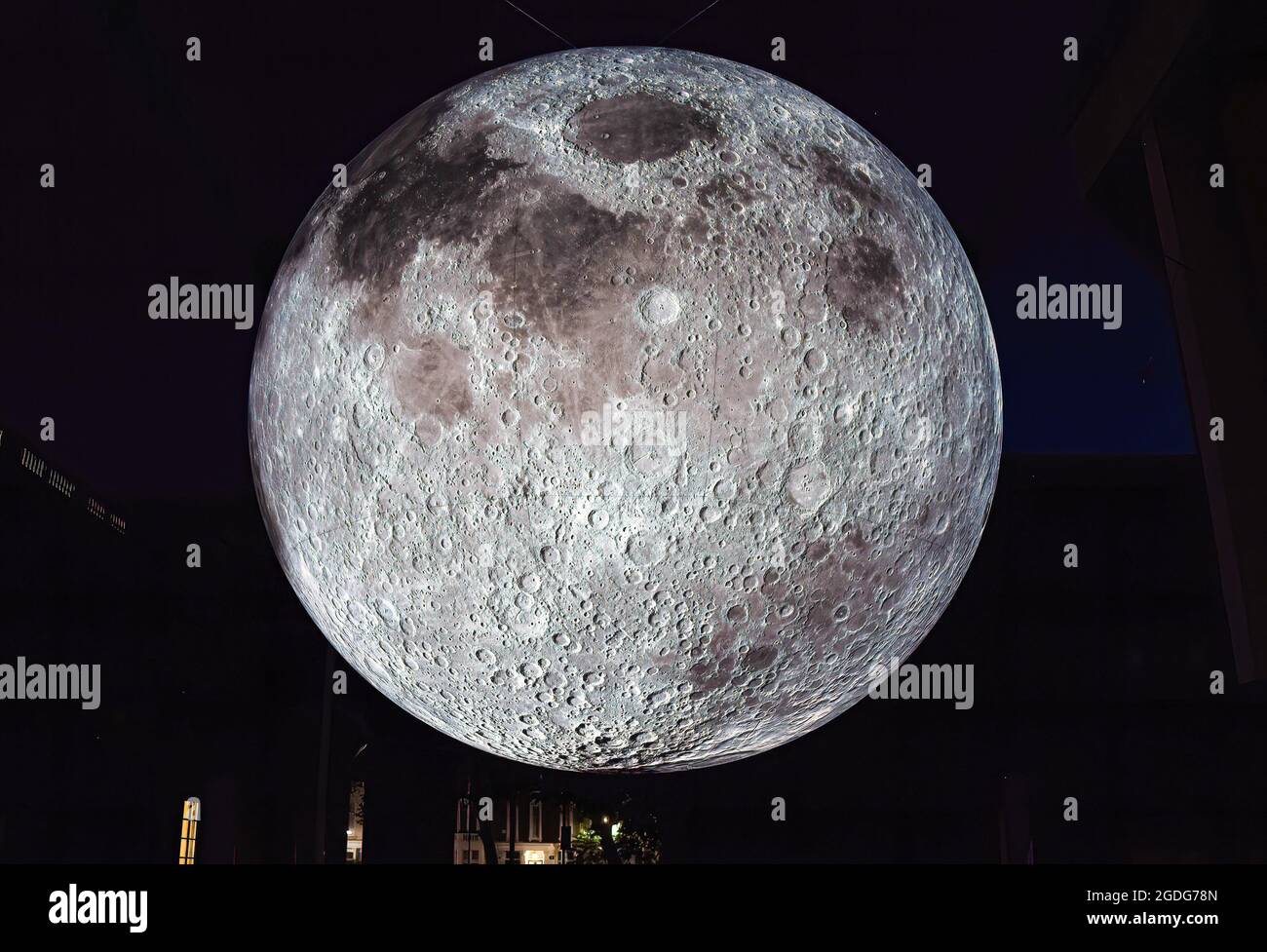 'Museum of the Moon' installation artwork by Luke Jerram at Kensington ...