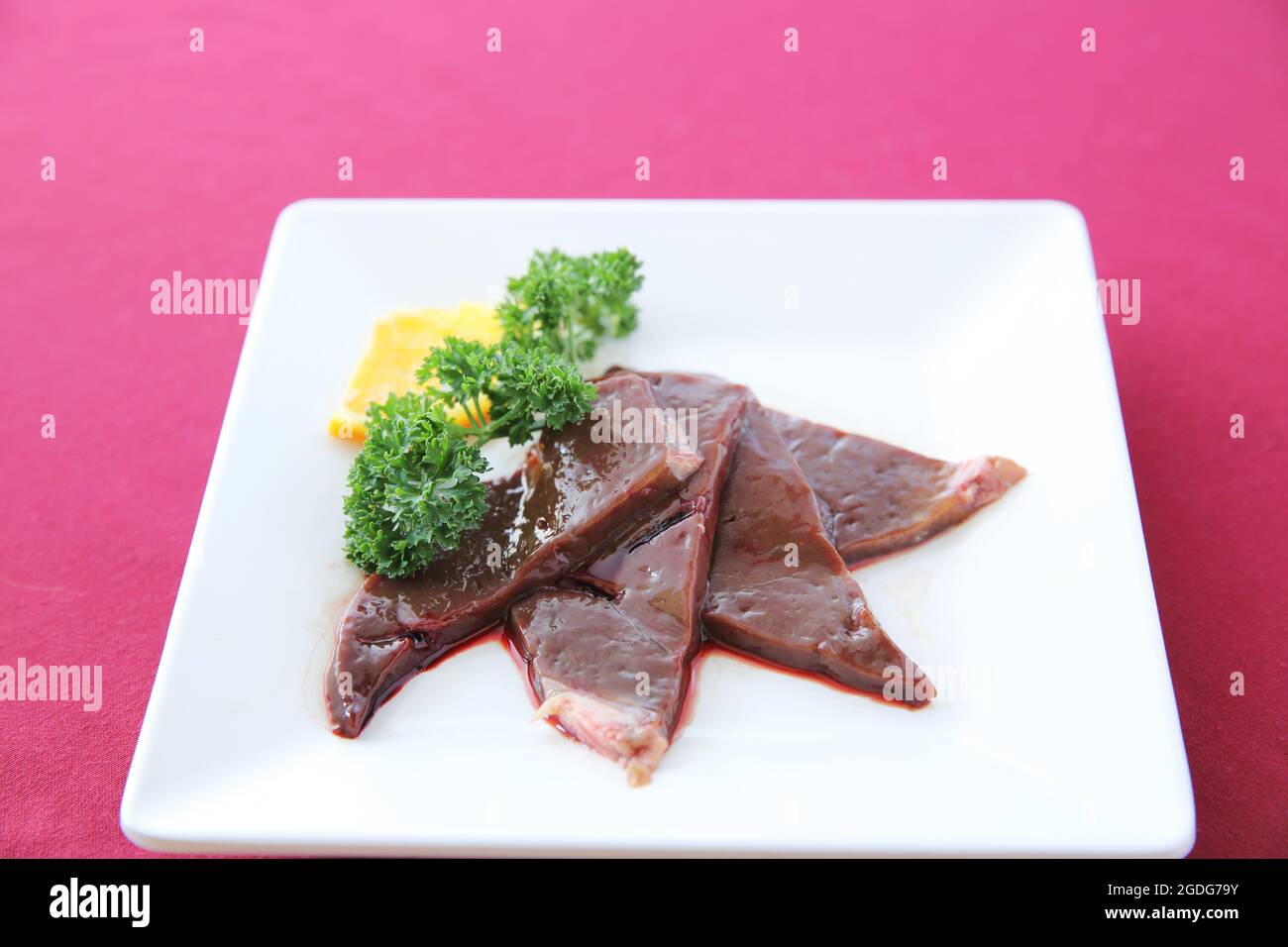 Animal liver hi-res stock photography and images - Alamy
