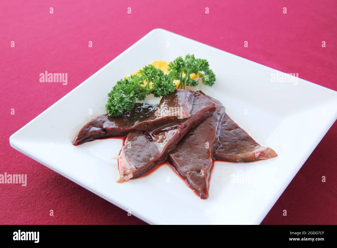 Liver slice hi-res stock photography and images - Alamy