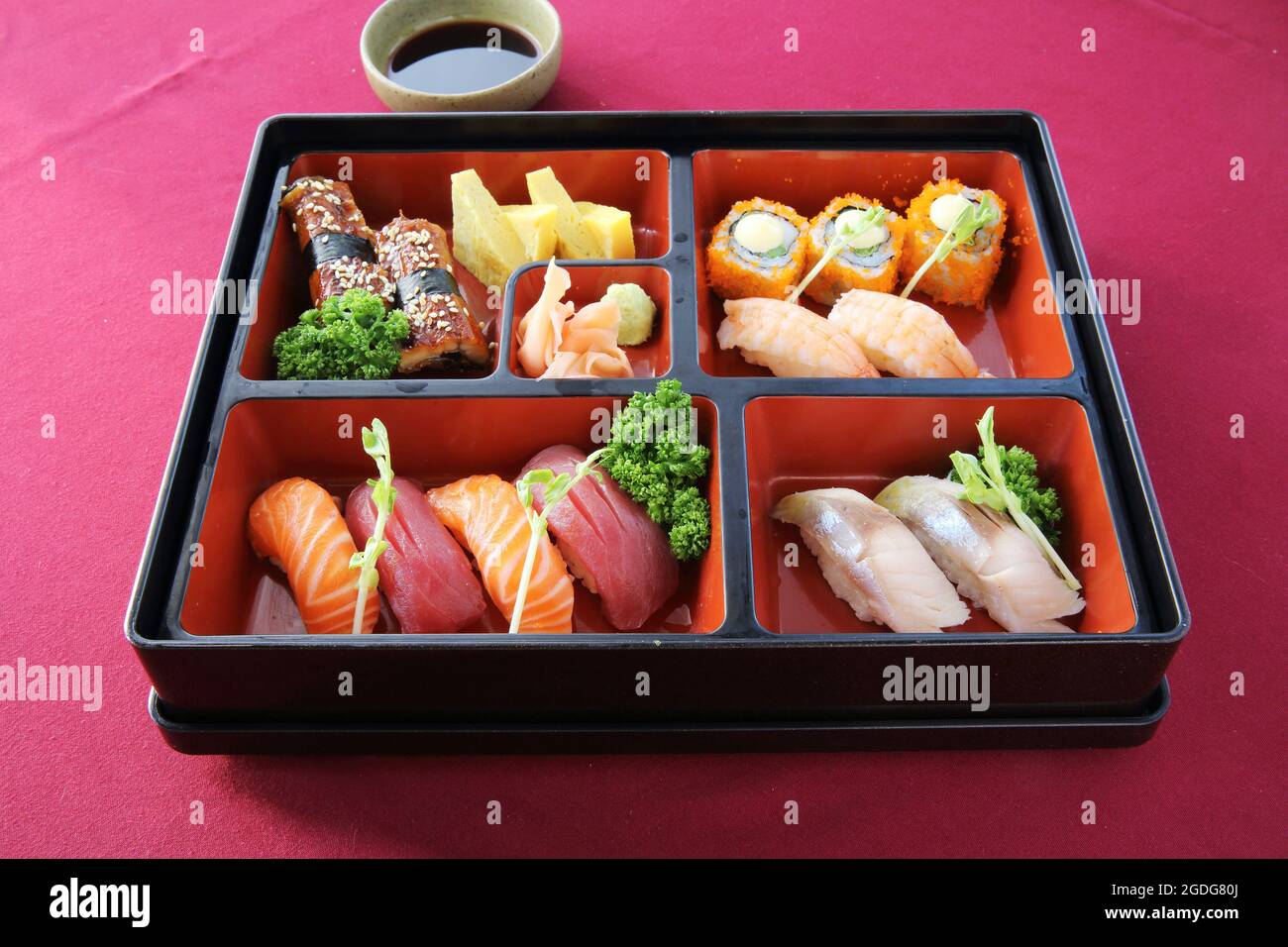 Japanese Bento sushi and soba Stock Photo - Alamy