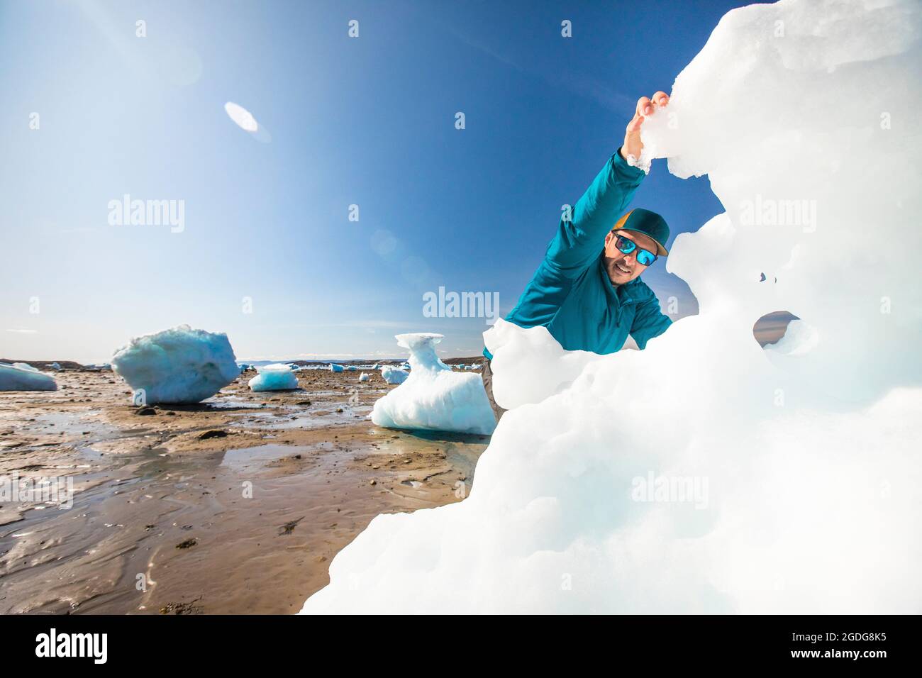 Climbing iceberg hi-res stock photography and images - Alamy