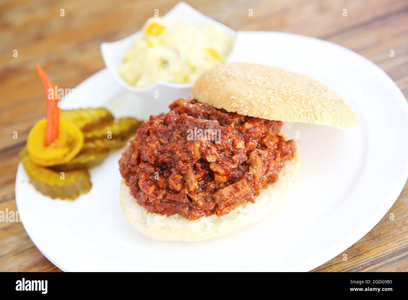 bbq pork rib burger Stock Photo - Alamy