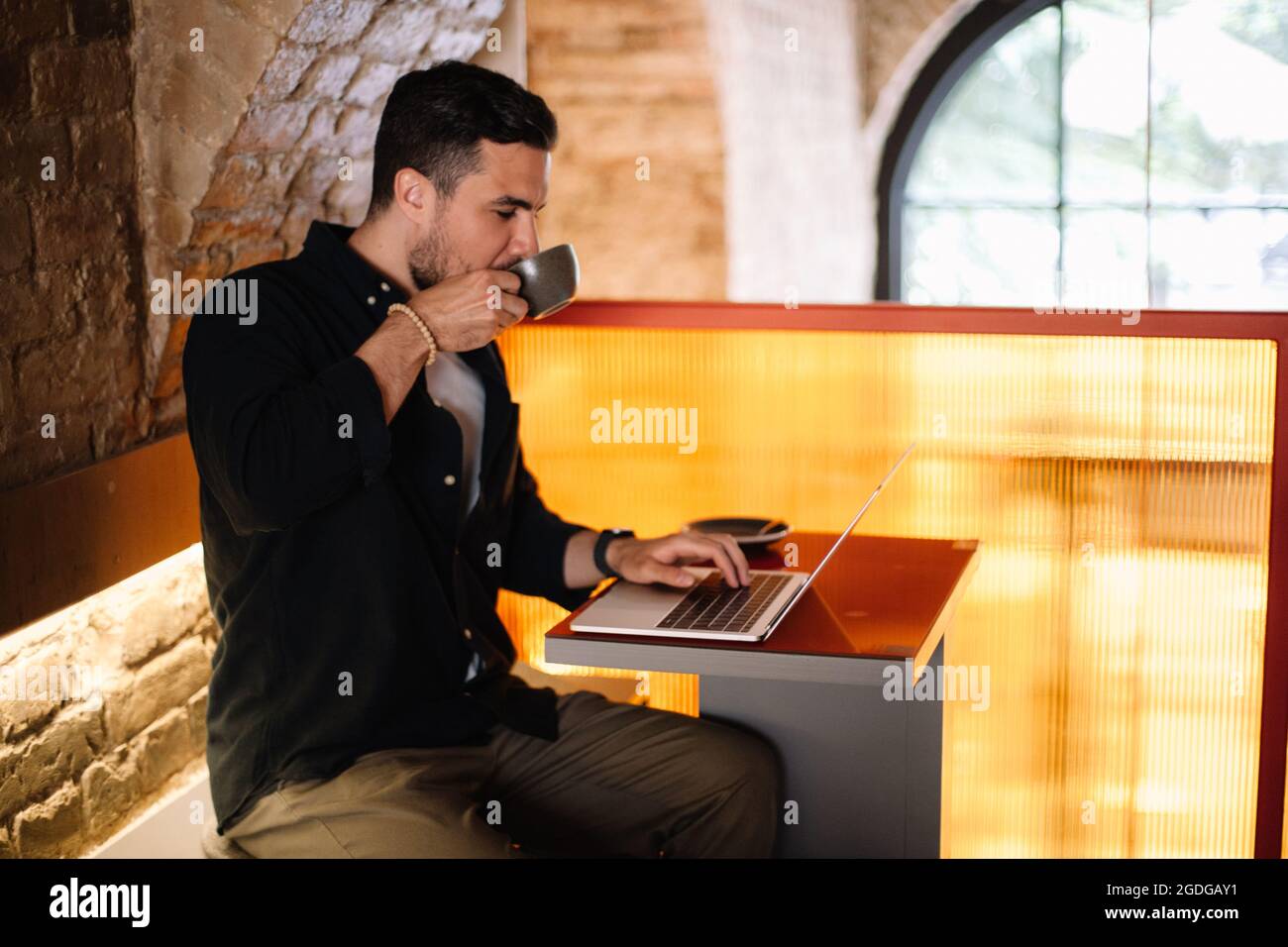 Computer programmer coffee hi-res stock photography and images - Alamy