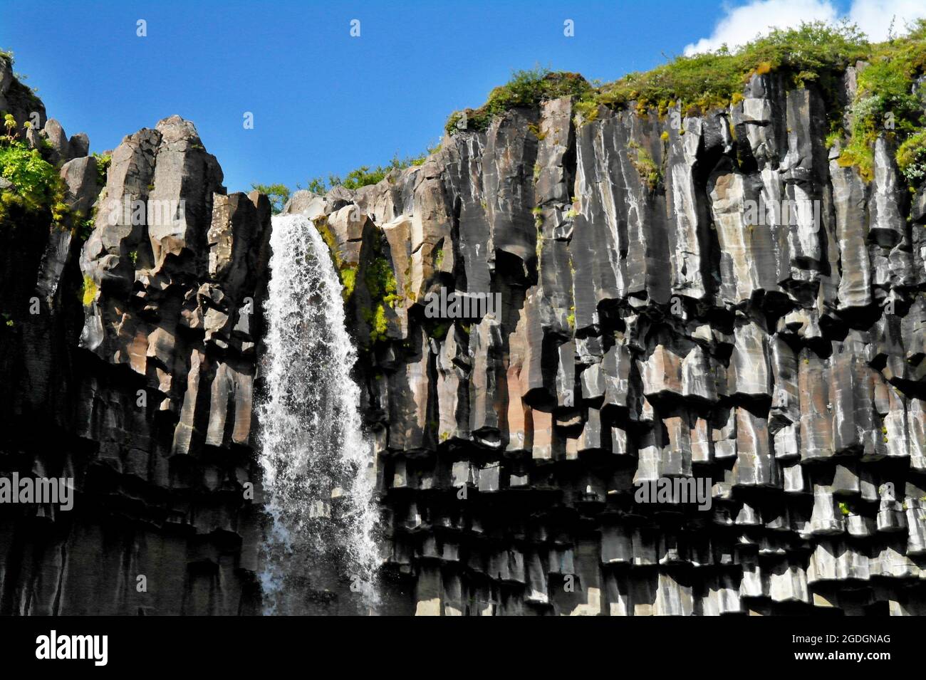 Basalt columns and green hills hi-res stock photography and images - Alamy