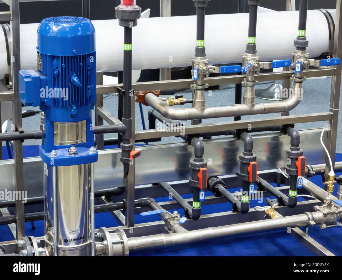 Water technology exhibition hi-res stock photography and images - Alamy
