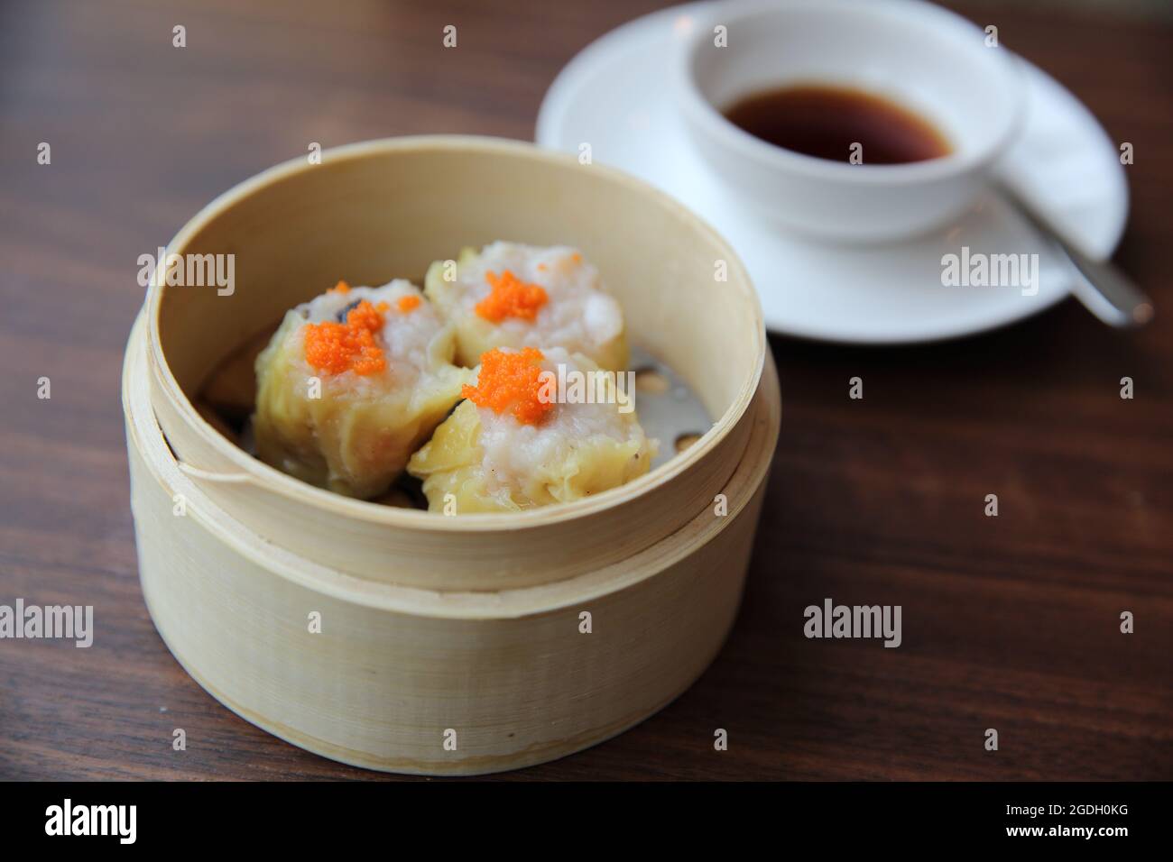 Chinese food dim sum in bamboo basket Stock Photo - Alamy