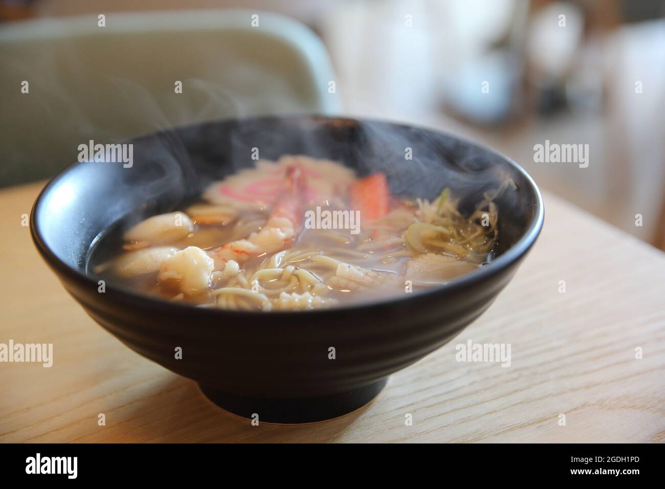 ramen seafood japanese food Stock Photo - Alamy