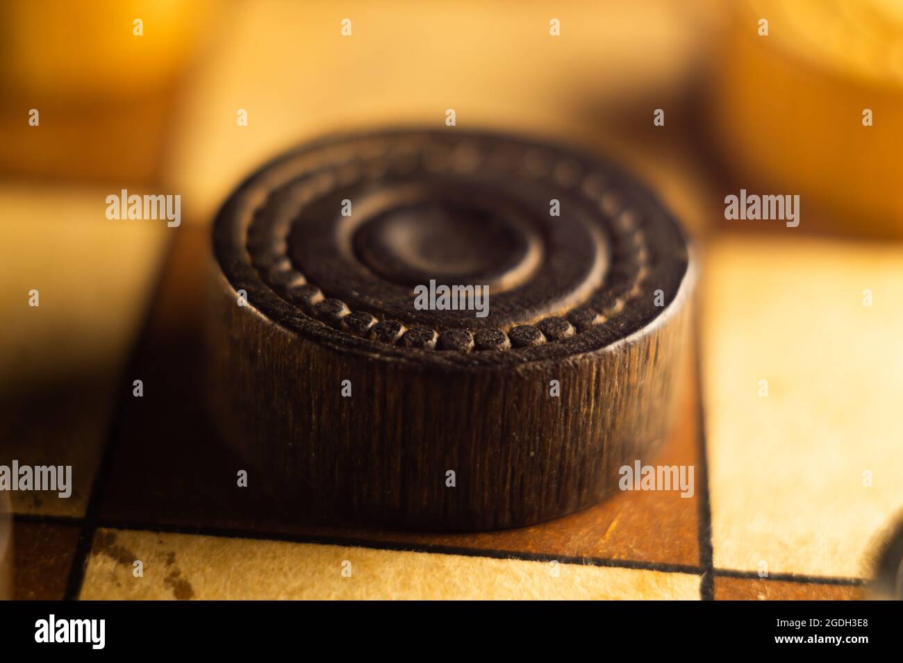 Two black checkers hi-res stock photography and images - Alamy