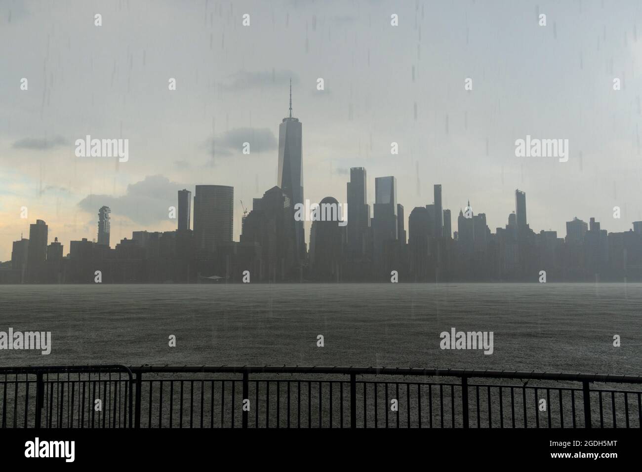Strong storm hits Hudson River and Lower Manhattan skyscraper NYC Stock ...