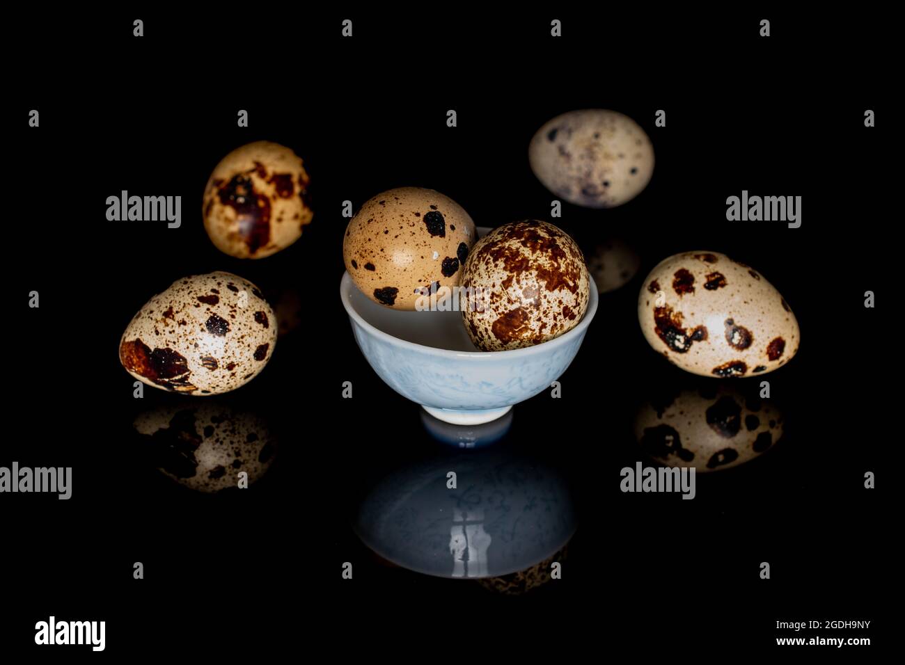 Delicacy healthy food quail eggs hi-res stock photography and images ...
