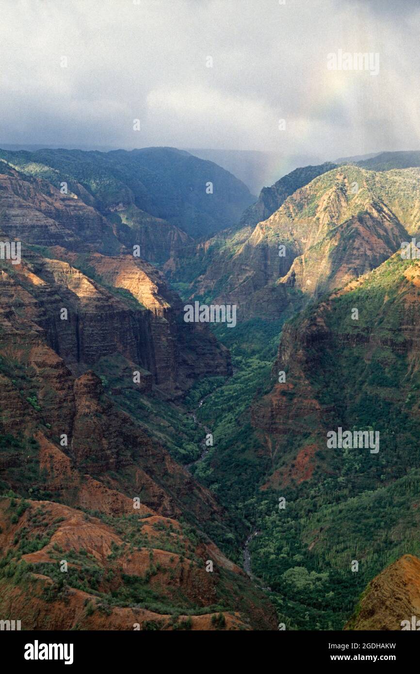 Hawaiian scenes hi-res stock photography and images - Alamy