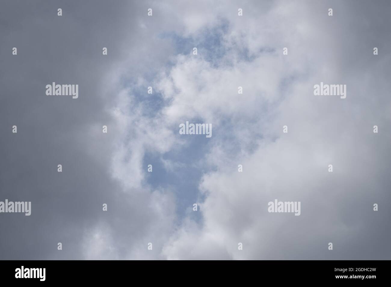 Skies are grey hi-res stock photography and images - Alamy