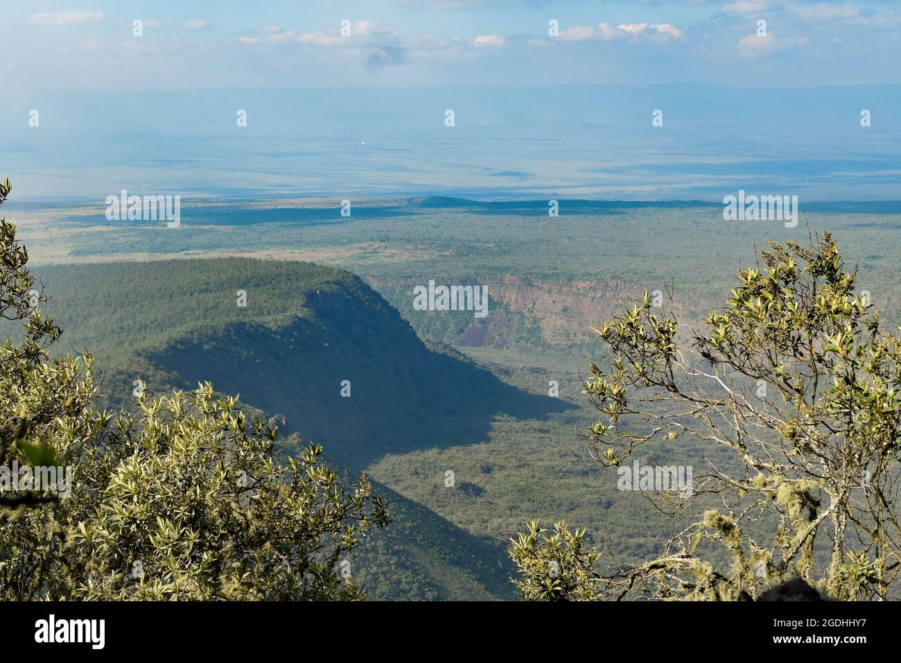 Scenic view of the volcanic crater on Mount Suswa, Rift Valley, Kenya ...