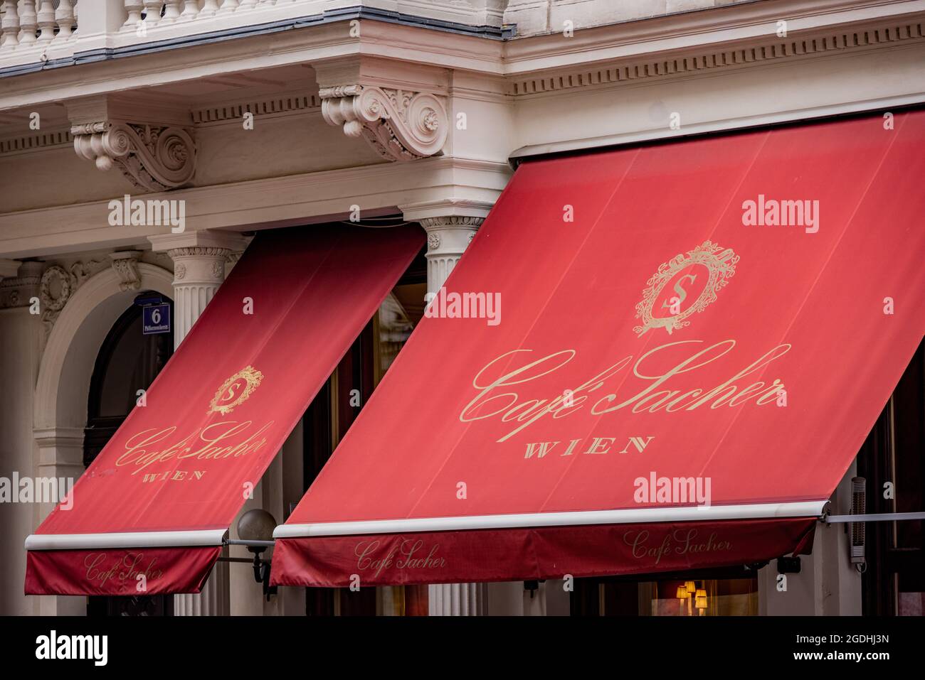 Famous Cafe Sacher in Vienna - VIENNA, AUSTRIA, EUROPE - AUGUST 1, 2021 ...