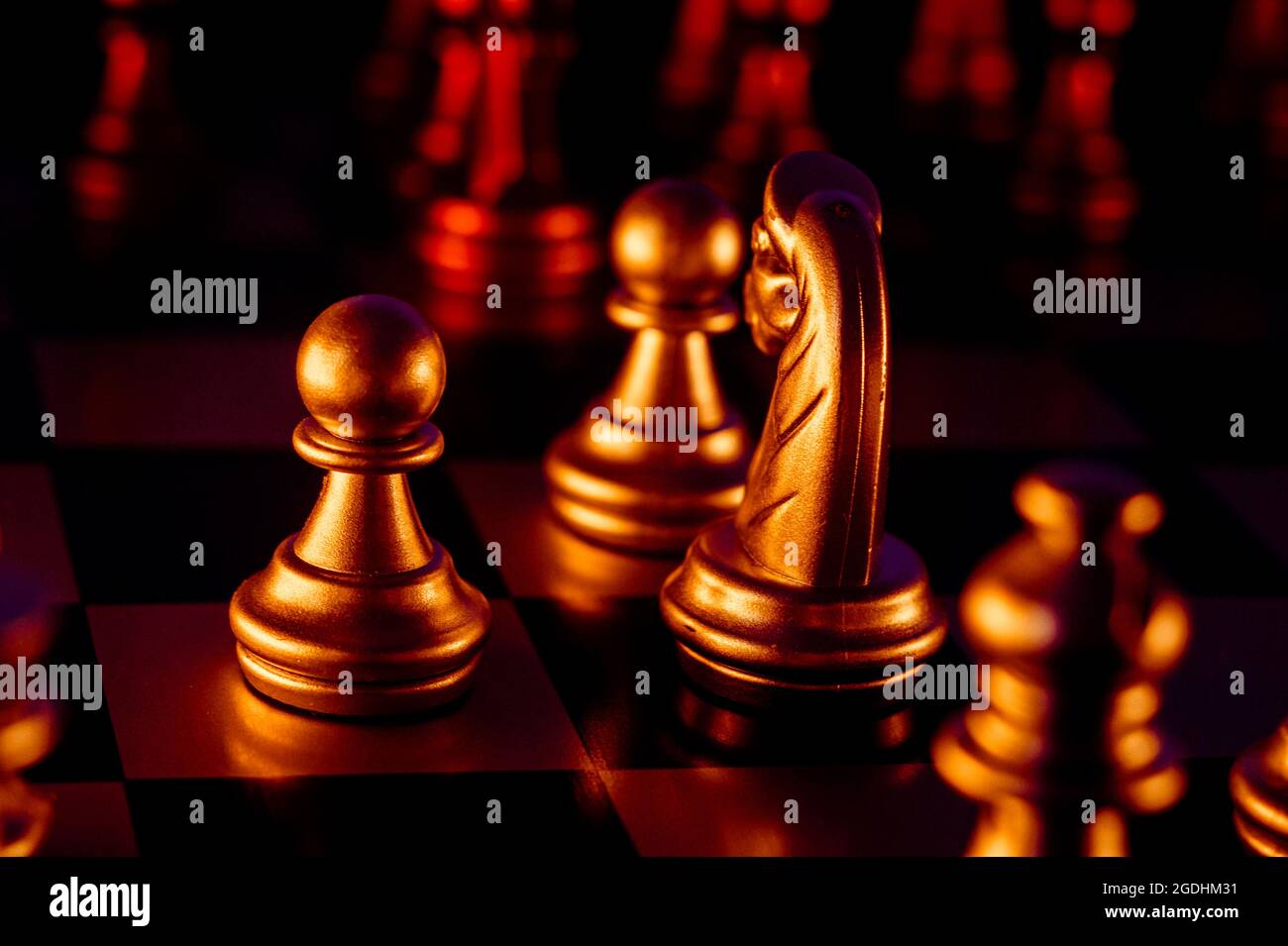 Illuminated chess board hi-res stock photography and images - Alamy
