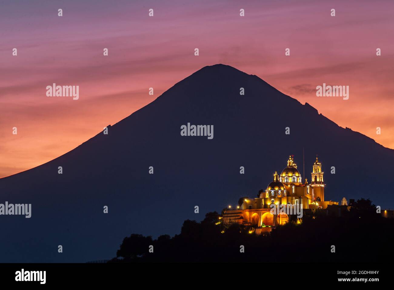 Volcanic eruption behind church hi-res stock photography and images - Alamy